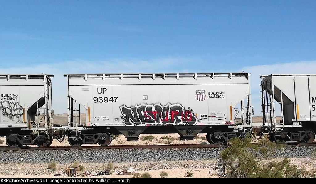 EB Manifest Frt at Erie NV -25